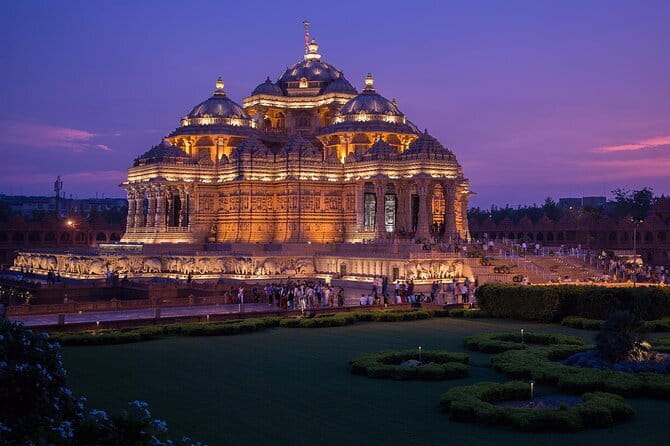 Tour to Akshardham temple with Guide and Delhi Tranfer - Key Points