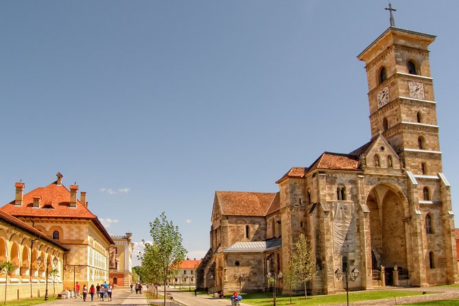 Tour to Corvin Castle in Hunedoara & Alba Iulia - Who Should Consider This Tour?