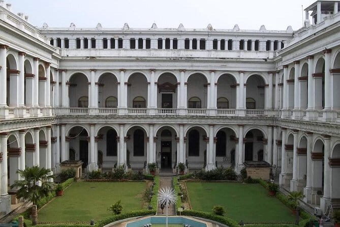 Tour to Indian Museum Kolkata - An In-Depth Look at the Indian Museum Tour