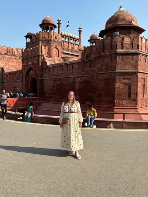 Tour to old delhi with guide and transfer - FAQs