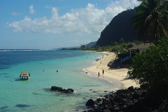 Tour to Primeval Crystal Waters of Samoa - The Experience Through Our Travelers’ Lens