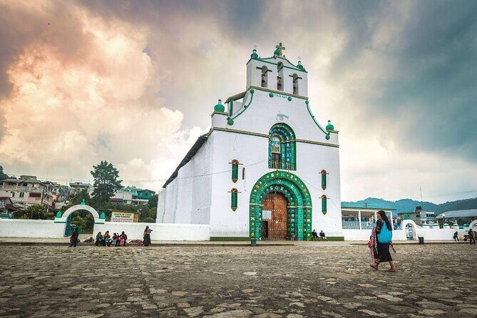 Tour to San Juan Chamula and Zinacantan (Indigenous Peoples) - Exploring San Juan Chamula: More Than Just a Church