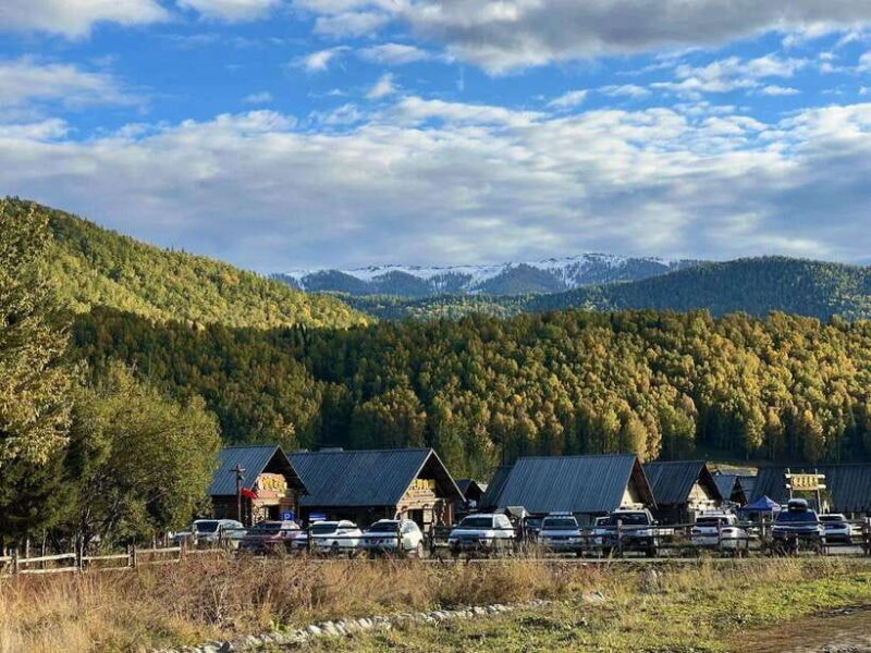 Tour to the Altai's Heavenly Land:Switzerland of the East - The Road to Hemu and Beyond