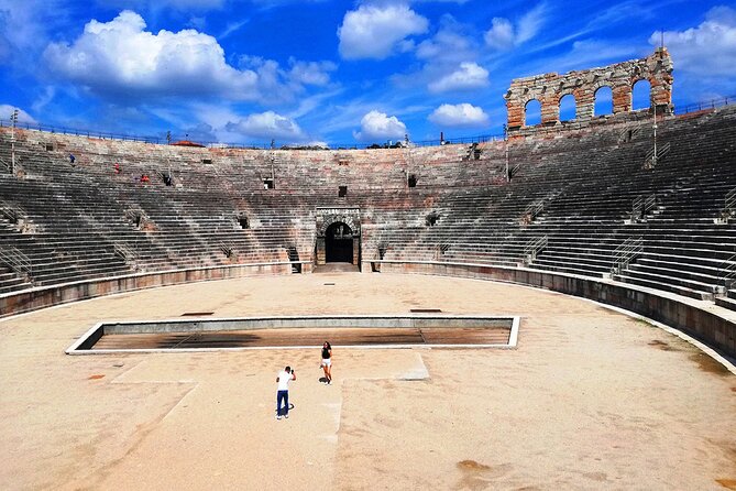 Tour to the Arena Di Verona at the Gladiators Time - Highlights of the Tour Experience