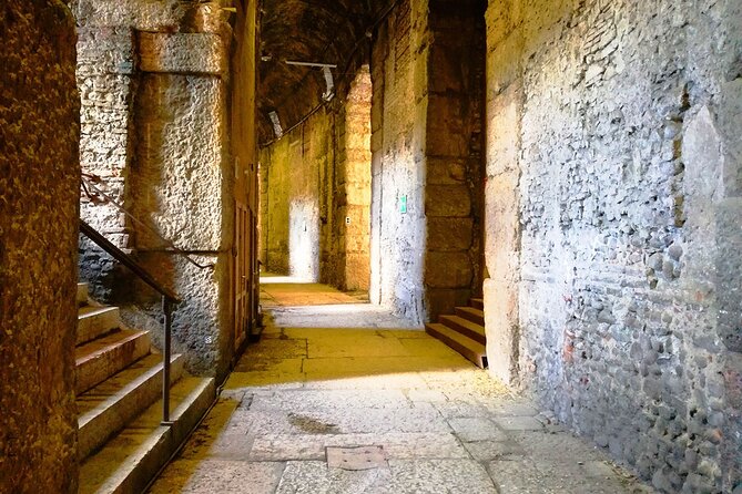 Tour to the Arena Di Verona at the Gladiators Time - Additional Features and Benefits