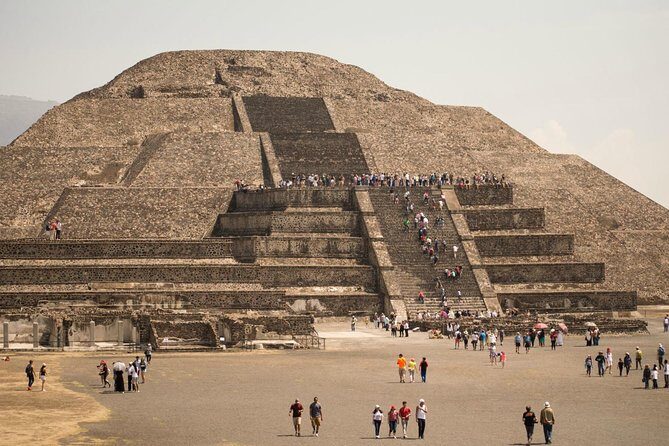 Tour to the Pyramids of Teotihuacán and Basilica of Guadalupe - FAQ