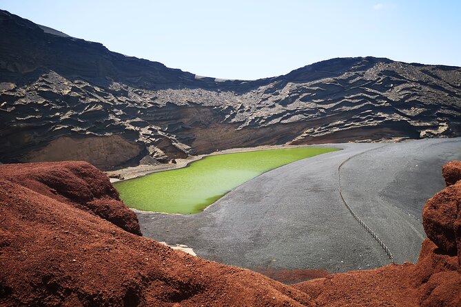 Tour to Timanfaya, La Geria, and La Laguna Verde - Important Considerations