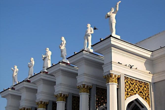 Tour to "USSR" - Introduction