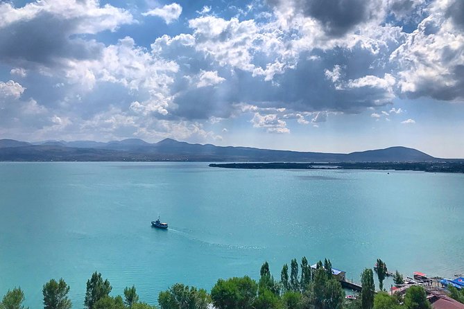 Tour to Yerevan Sevan Dilijan Armenia from Tbilisi 2 days - FAQ