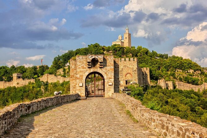 TOUR With an Electric Bike in Veliko Tarnovo - Key Points