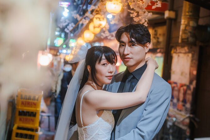 Tour With Pro Tokyo Photographer and Take Edgy Unique Portraits - Meeting and Location Details
