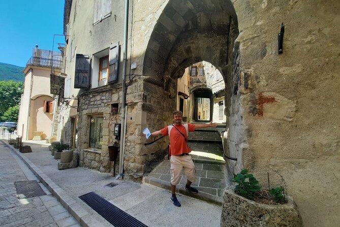 Tour With the Mountain Train, Trek to Mystic Forest and Castle - Meeting Point and Logistics