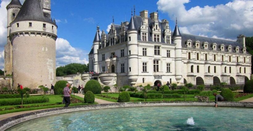Tours/Amboise: Private Chambord and Chenonceau Chateau Tour - FAQ