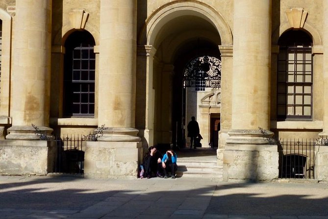 Tours of Oxford Private Walking Tours for the Discerning Traveler - Personalized Attention and Flexible Itinerary