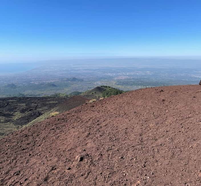 Tours Privato in Mini van Monte Etna e Taormina da Siracusa - A Deep Dive Into the Experience