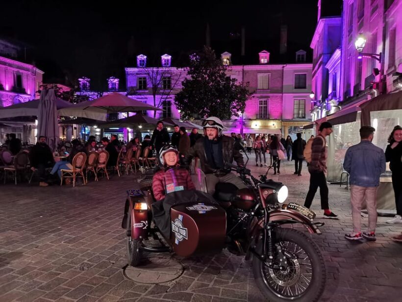 Tours: Vintage Sidecar Night Tour with Wine Tasting - FAQ