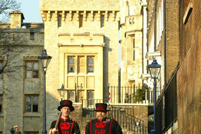 Tower of London and Crown Jewels Review - Crown Jewels: The Centerpiece