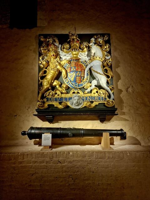 Tower of London Crown Jewels and English Royal History Tour - Frequently Asked Questions