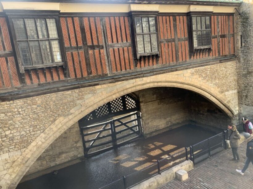 Tower of London Kid-Friendly Private Tour - A Deep Dive into the Experience