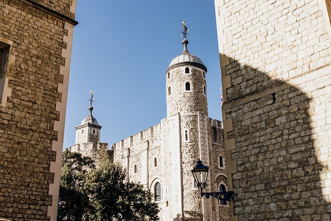Tower of London Tour with Crown Jewels & Cruise - Authentic Experiences and Unique Insights