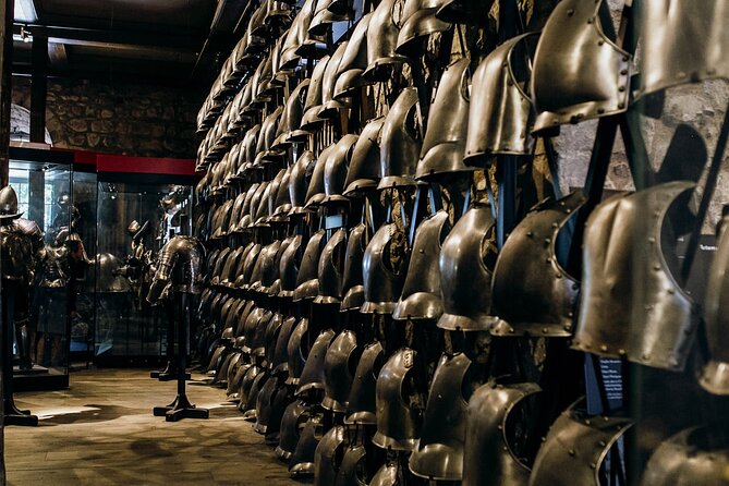 Tower of London Tour With Crown Jewels Review - Hearing Intriguing Stories