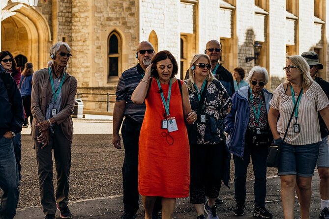 Tower of London Tour With Crown Jewels Review - Guided Tour Experiences