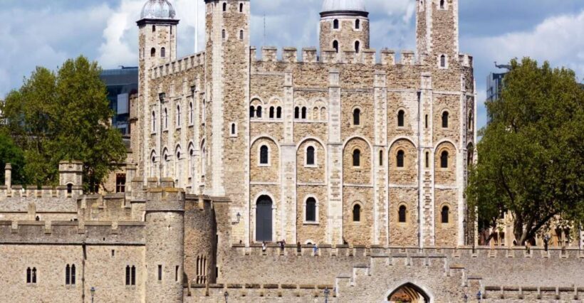 Tower of London Tour with Private Guide, Tickets, Pickup - Key Points