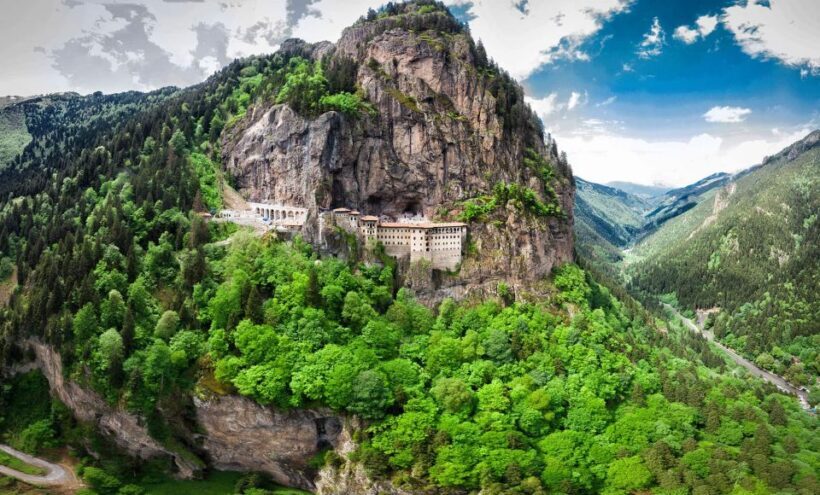 Trabzon: Sümela Monastery, Cave, and Hamsiköy Daily Tour - A Detailed Look at the Trabzon: Sümela Monastery, Cave, and Hamsiköy Tour