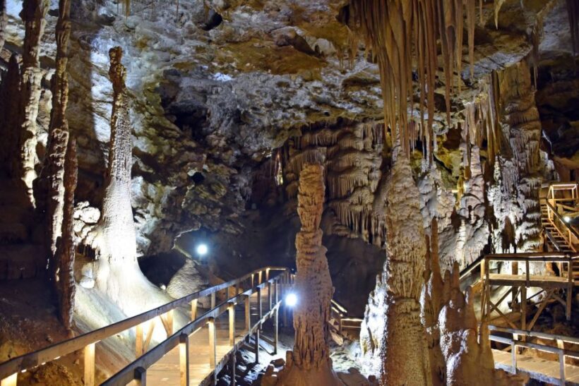 Trabzon: Sümela Monastery, Cave, and Hamsiköy Daily Tour - Key Points