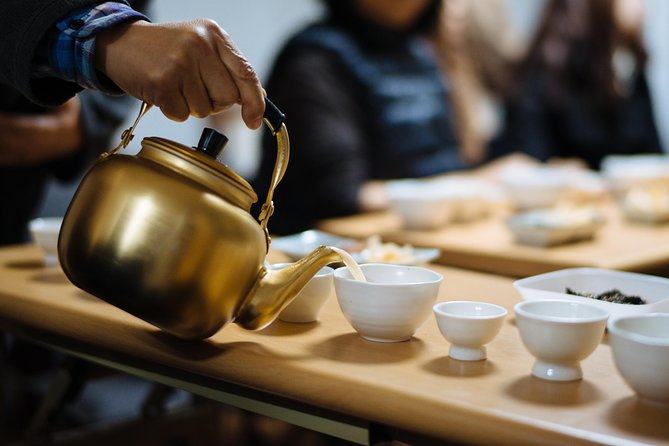 Traditional Brewery Visit & Lunch or Dinner with Magkeolli - Authenticity and Cultural Depth