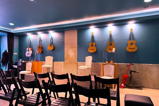 Traditional Fado Show at São Bento Station and Port Wine - Key Points