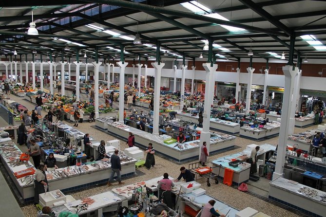 Traditional Fishermans Food Experience, Private Tour - Exploring the Forte de São Filipe (Optional)