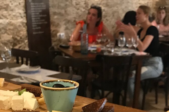 Traditional flavours of Hvar - Key Points