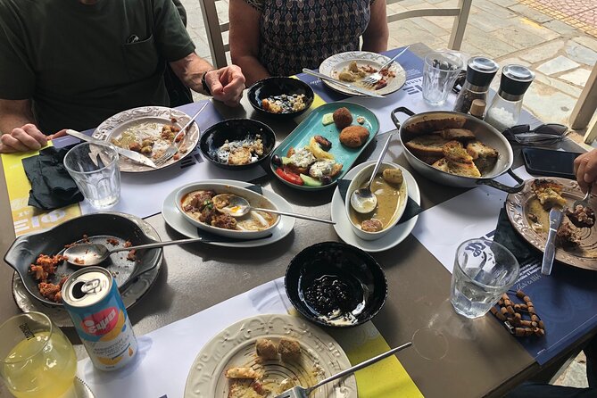 Traditional Food Tour, Olive Oil Tasting With Lunch in Kalamata, Messinia! - Highlights of the Olive Oil Tasting Session