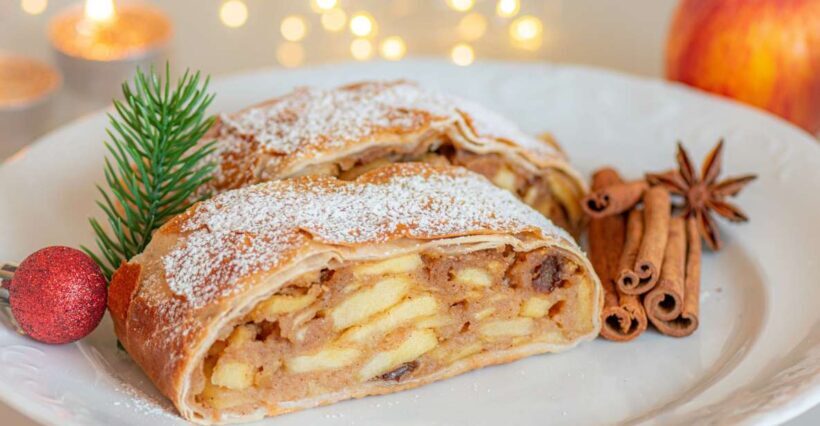 Traditional German Food and Cologne Old Town Private Tour - A Closer Look at the Tour Itinerary and Experience