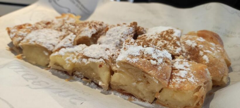 Traditional Greek Food Tour With A Local - Drinks and Refreshments