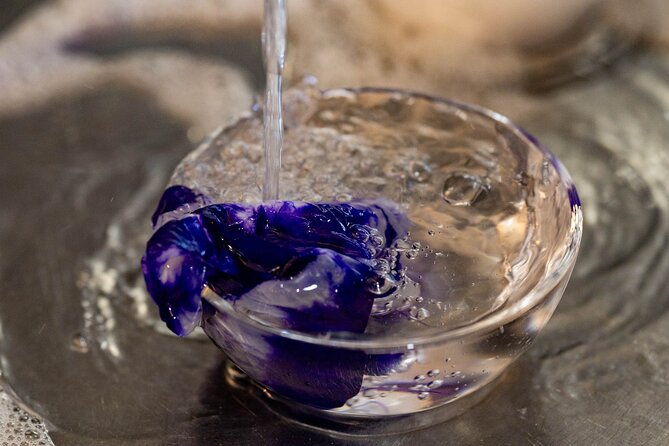 Traditional Japanese Fabric Flower-Making Tsumami Zaiku Class - Booking Information