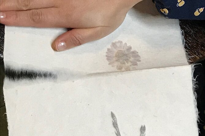 Traditional Japanese Washi Papermaking- Kyoto Morning - Incorporating Seasonal Elements