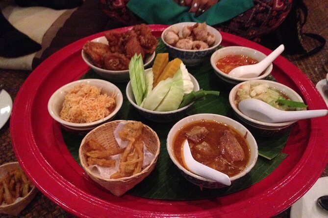 Traditional Khum Khantoke Dinner & Dance Show at Chiang Mai with Return Transfer - A Closer Look at the Tour Experience