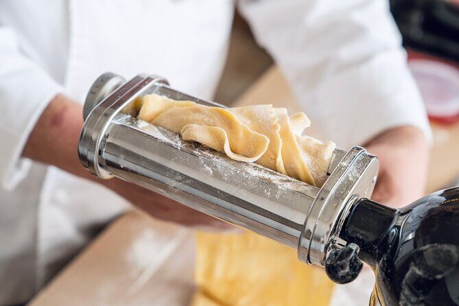 Traditional Pasta Making at a Local Craft Beer Bar in Raleigh - Key Points