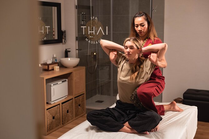 Traditional THAI MASSAGE 60 Min at THAI MASSAGE ALURA - Meeting and Accessibility