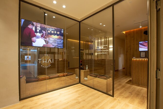 Traditional THAI MASSAGE 60 Min at THAI MASSAGE ALURA - What to Expect During the Massage