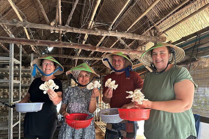Traditional Vietnamese Cuisine Cooking Experience in Saigon - Key Points
