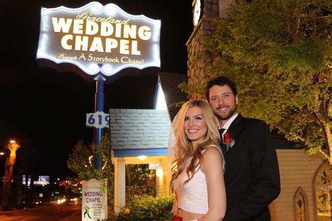Traditional Wedding or Vow Renewal at Graceland Wedding Chapel - Customer Reviews and Experiences