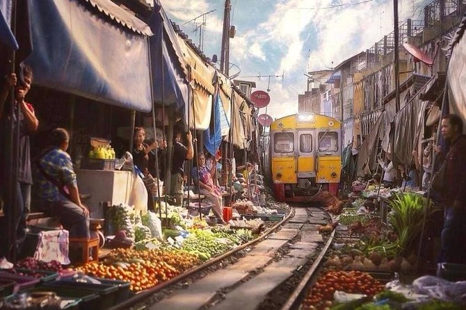 Train Market and Floating Market half day tour - FAQ