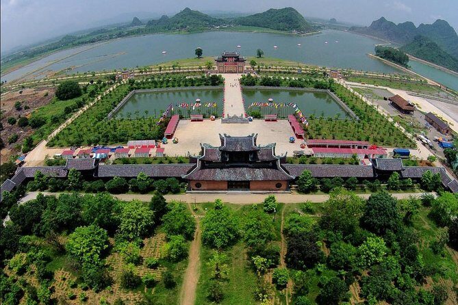 Trang An - King Kong Islet - Bai Dinh Pagoda - Mua Cave - Limousine Bus Day Tour - FAQ