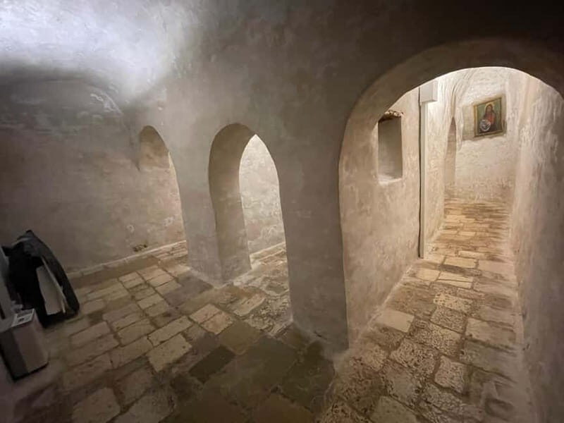 TRANI AND CASTEL DEL MONTE: guided tours and transfers from Matera - A Practical Guide to the Tour Experience