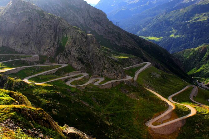 Transfagarasan Road & Bâlea Lake - Private Tour From Bucharest - Marveling at Bâlea Lake and Capra Waterfall