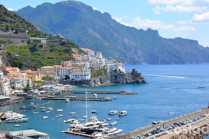 Transfer Amalfi Coast with stop and wait 2 hours Pompeii or Herculaneum or Vesuvius - A Practical Overview of the Tour
