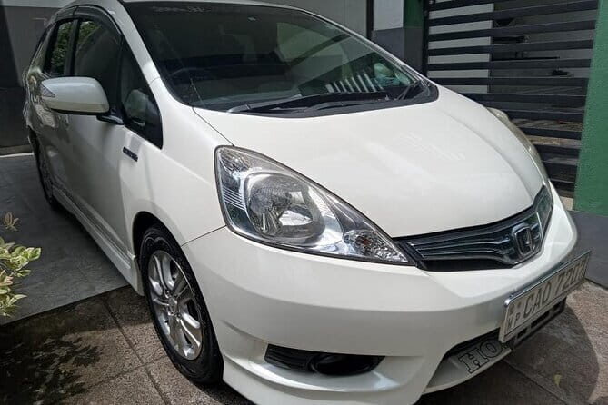 Transfer between Colombo Airport (CMB) and The Seven Spiritual Resort, Bentota - Who Will Appreciate This Service?